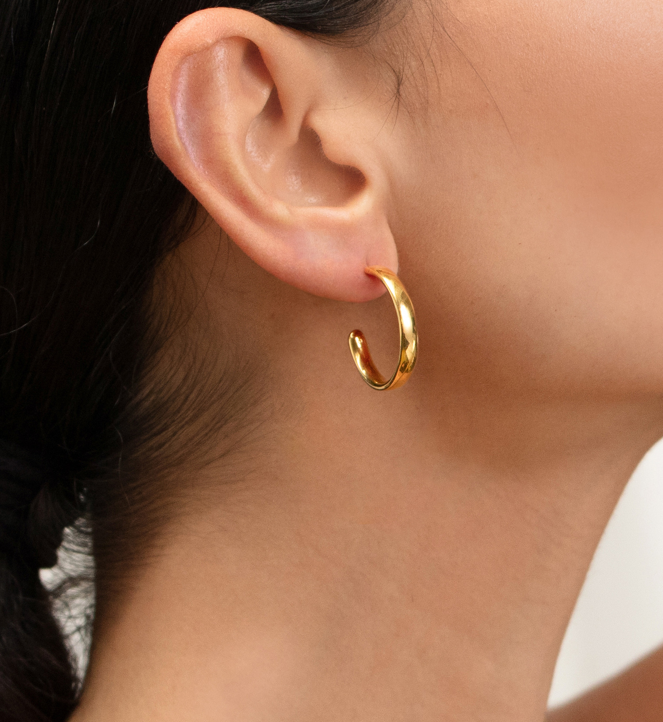 Fiji Medium Hoop Earrings in 18k Gold Vermeil on Sterling Silver ...
