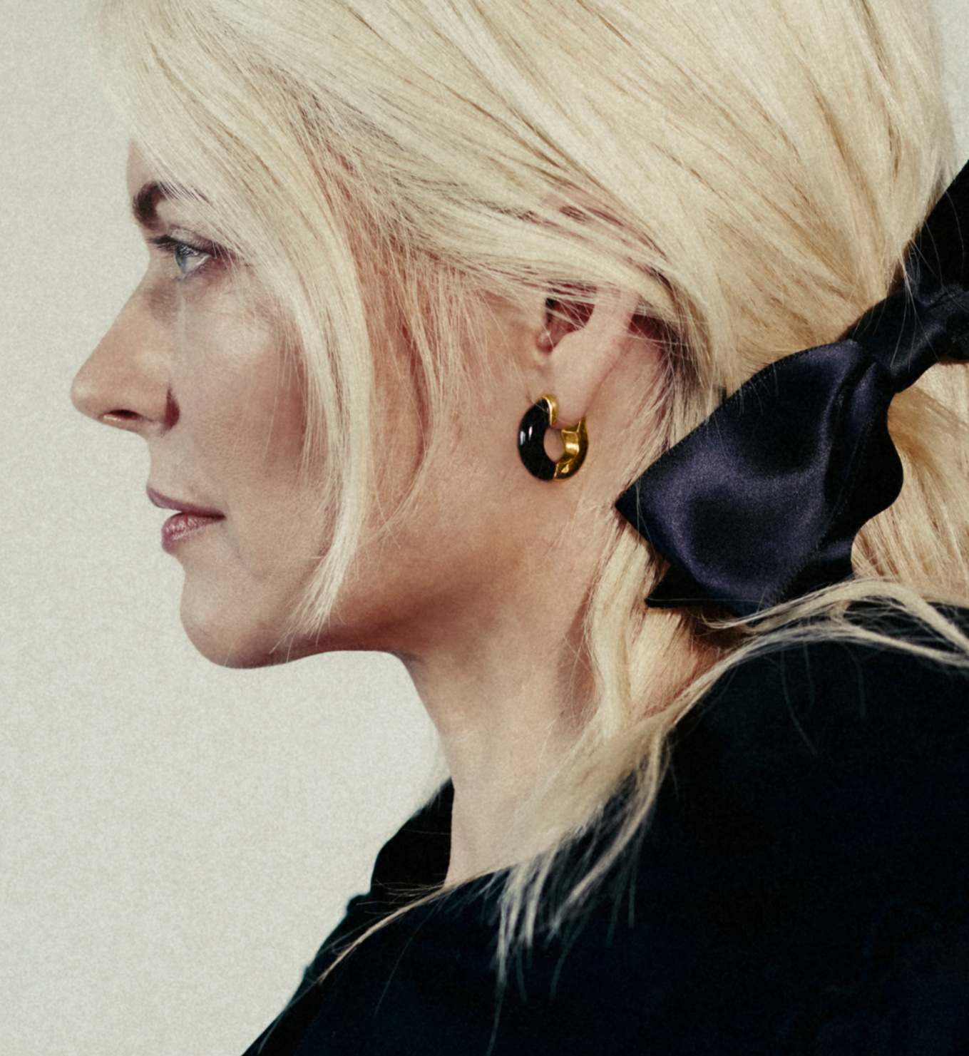 Kate Young Gemstone Small Hoop Earrings in 18k Gold Vermeil on Sterling ...