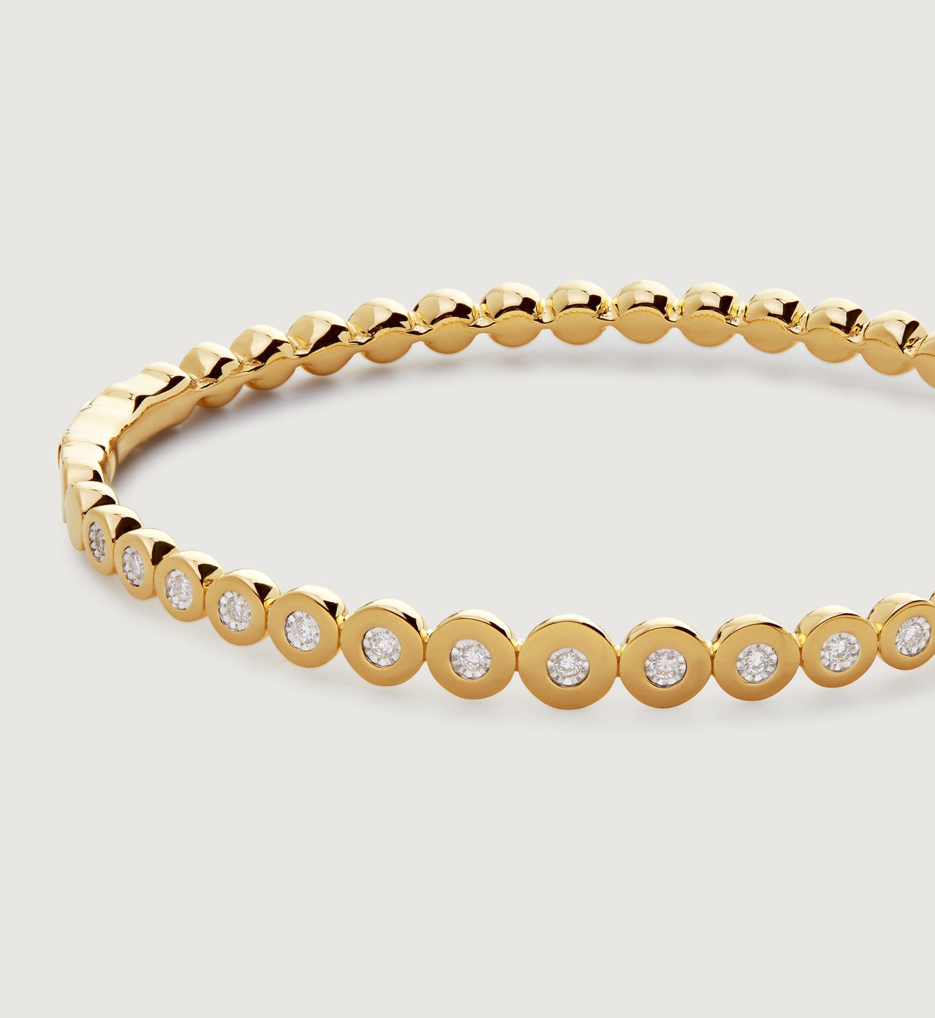 Graduated Diamond Bangle in 18k Gold Vermeil on Sterling Silver and Lab ...