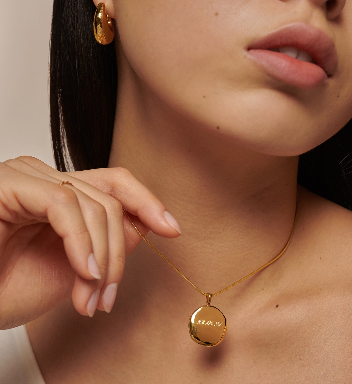 Round Thin Snake Chain Necklace in 18k Gold Vermeil on Sterling Silver ...