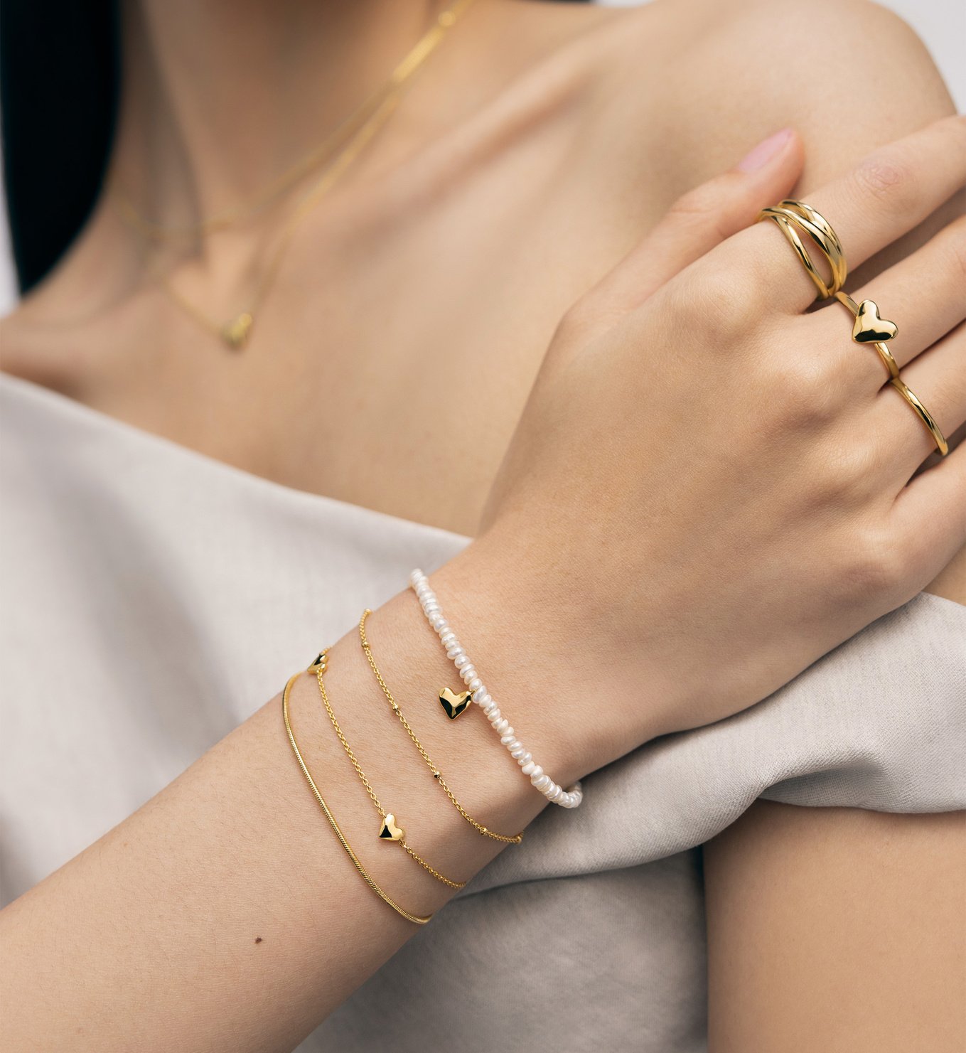 Heart Mini Pearl Bracelet in 18k Gold Vermeil on Sterling Silver and Pearl | Jewellery by Monica ...