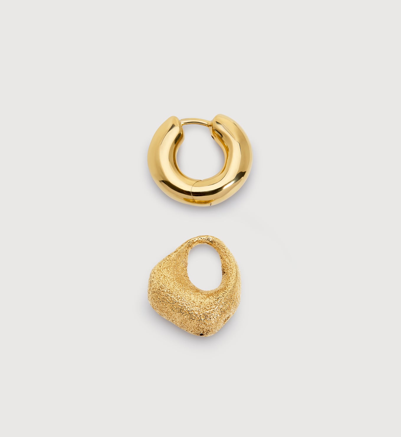 Antica Textured Pendant Huggie Set | Jewellery Sets | Monica Vinader
