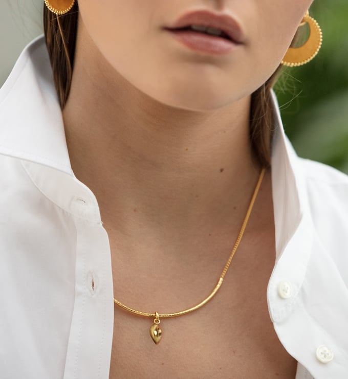Deia Curve Fiji Bud Pendant Necklace | Jewellery Sets | Monica Vinader