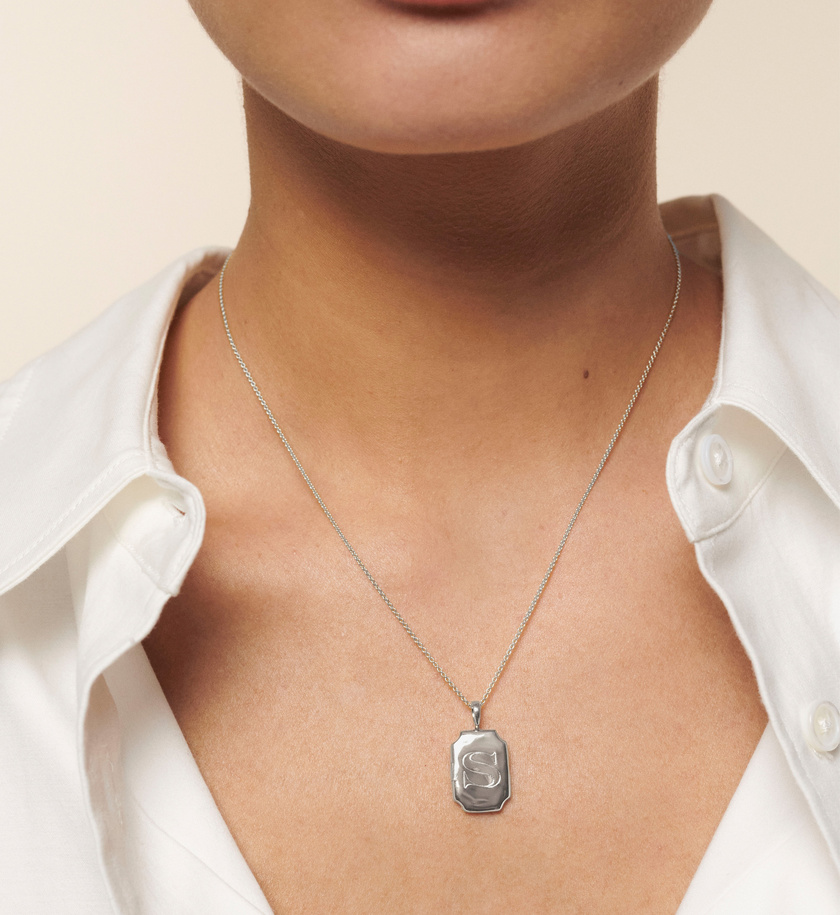 Signature Locket Necklace | Jewellery Sets | Monica Vinader