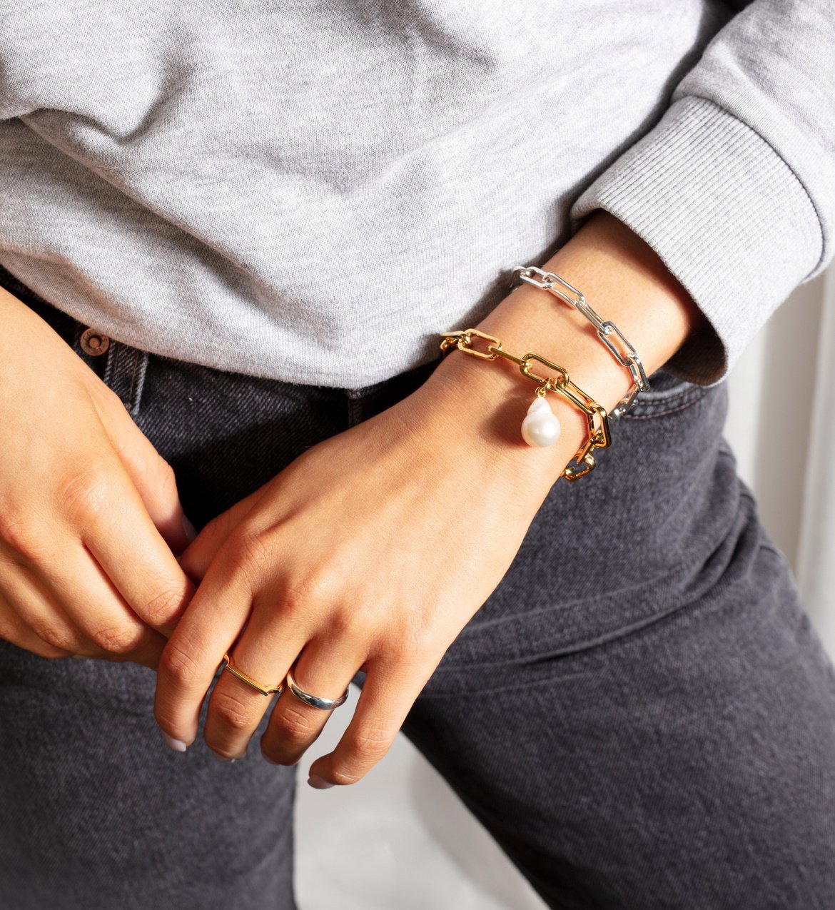 Alta Capture Pearl Bracelet | Jewellery Sets | Monica Vinader