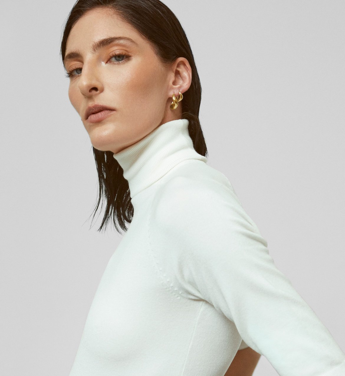 Swirl Medium Hoop Earrings in 18k Gold Vermeil on Sterling Silver ...