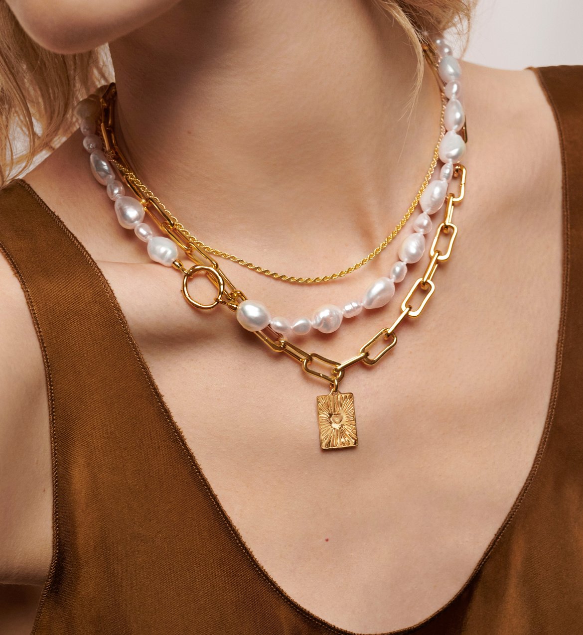 Nura Irregular Pearl Mixed Necklace 46cm/18' in 18k Gold Vermeil on ...