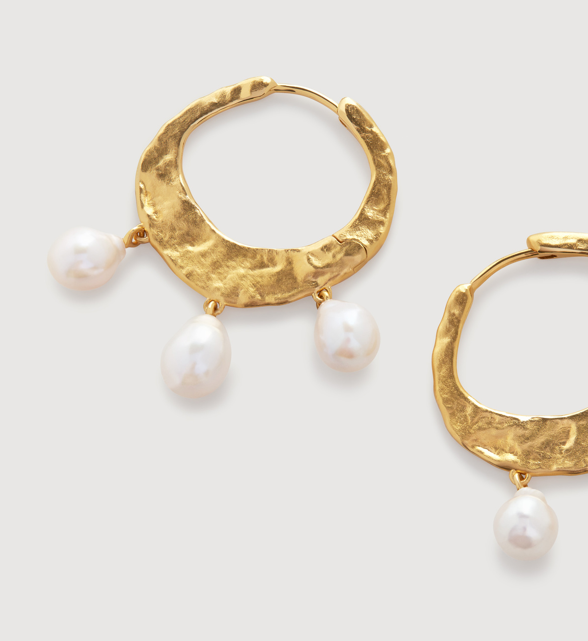 Capri Baroque Pearl Medium Hoop Earrings in 18k Gold Vermeil on ...