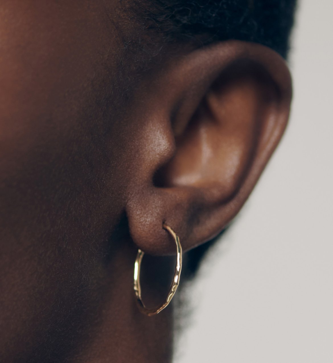 Siren Medium Hoop Earrings in 14k Solid Gold | Jewellery by Monica Vinader