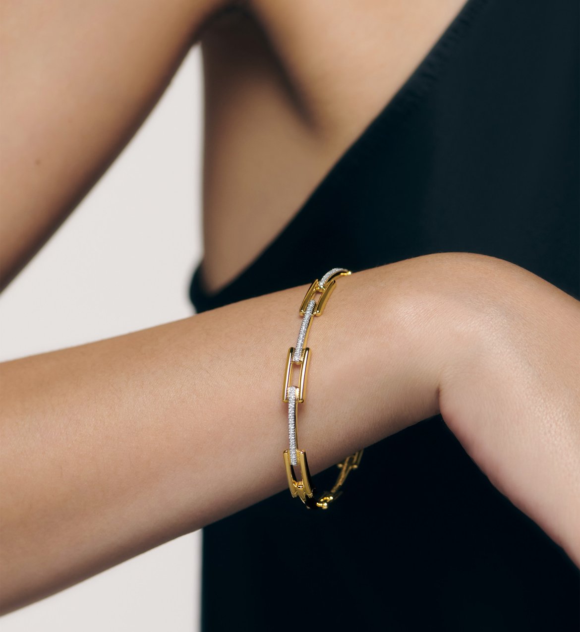 Signature Link Diamond Slim Bangle in 18k Gold Vermeil on Sterling ...