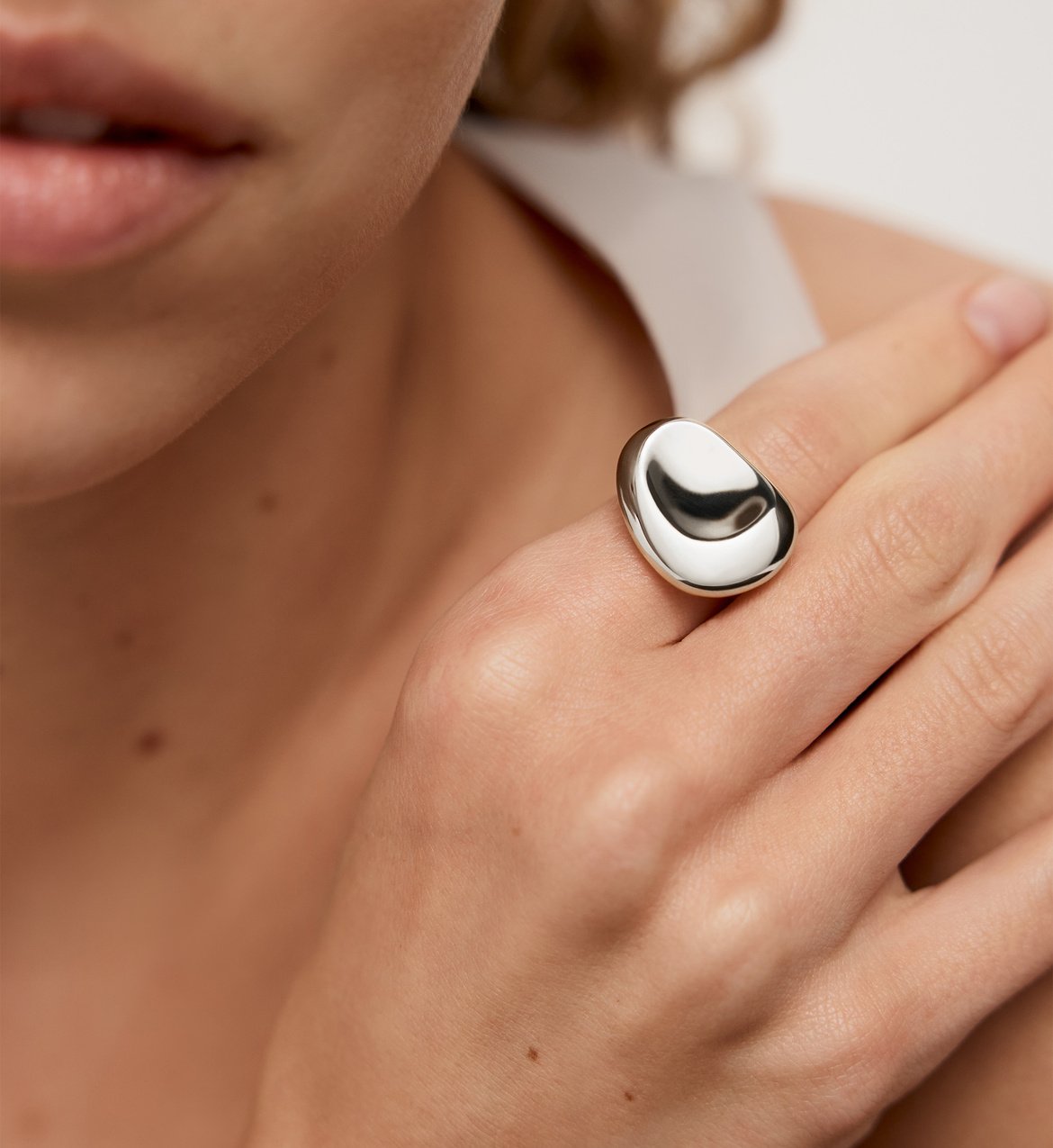 Aria Ring in Sterling Silver | Jewellery by Monica Vinader